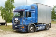 Transport + Fuhrpark Schießwagen Robert Renz (Albstadt) | Kirmesforum.de