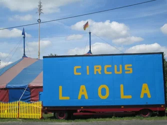 Zirkus - Circus LA OLA | Kirmesforum.de