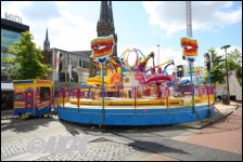 KMG Speed Buzz - Wheatley [UK] | Kirmesforum.de